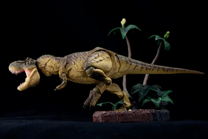 Image - Revoltech-T-Rex-002-700x466.jpg - Park Pedia - Jurassic Park ...