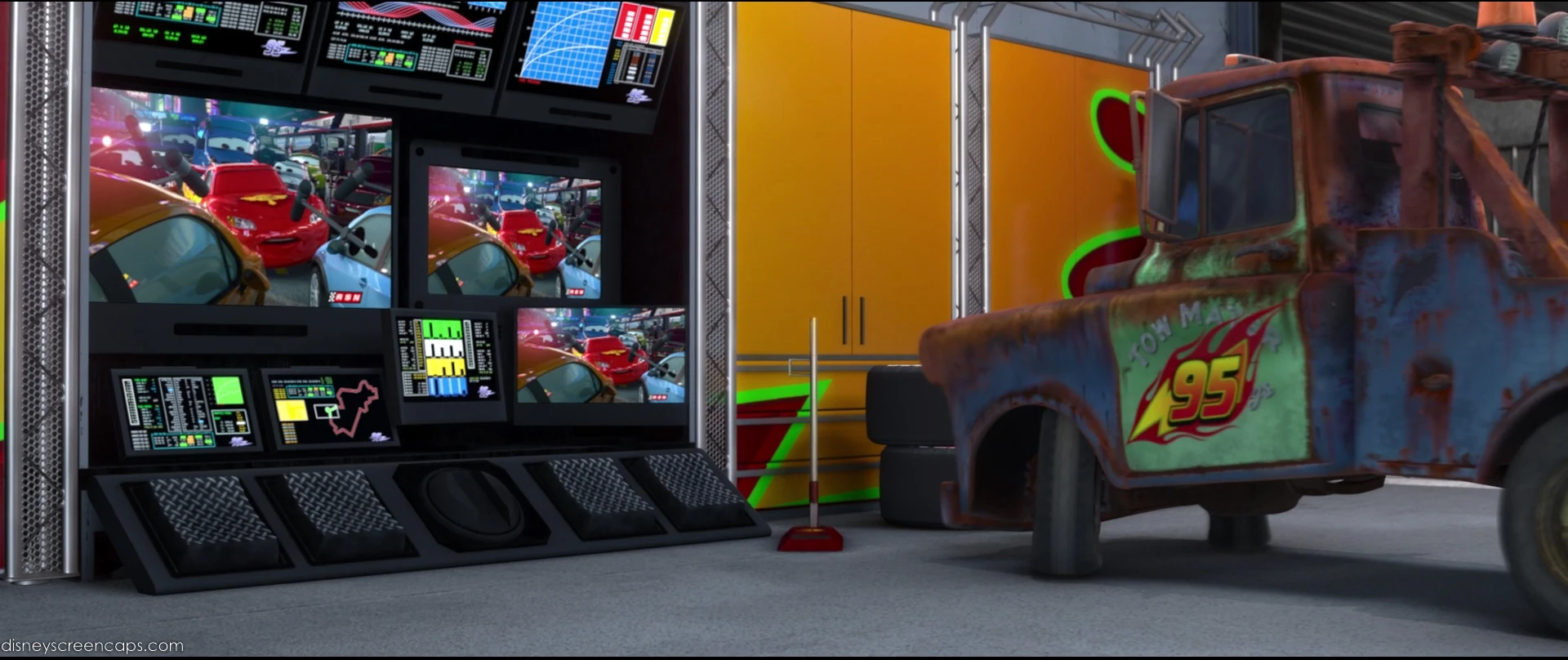 Image - Cars2-disneyscreencaps.com-4938.jpg - Pixar Wiki - Disney Pixar ...