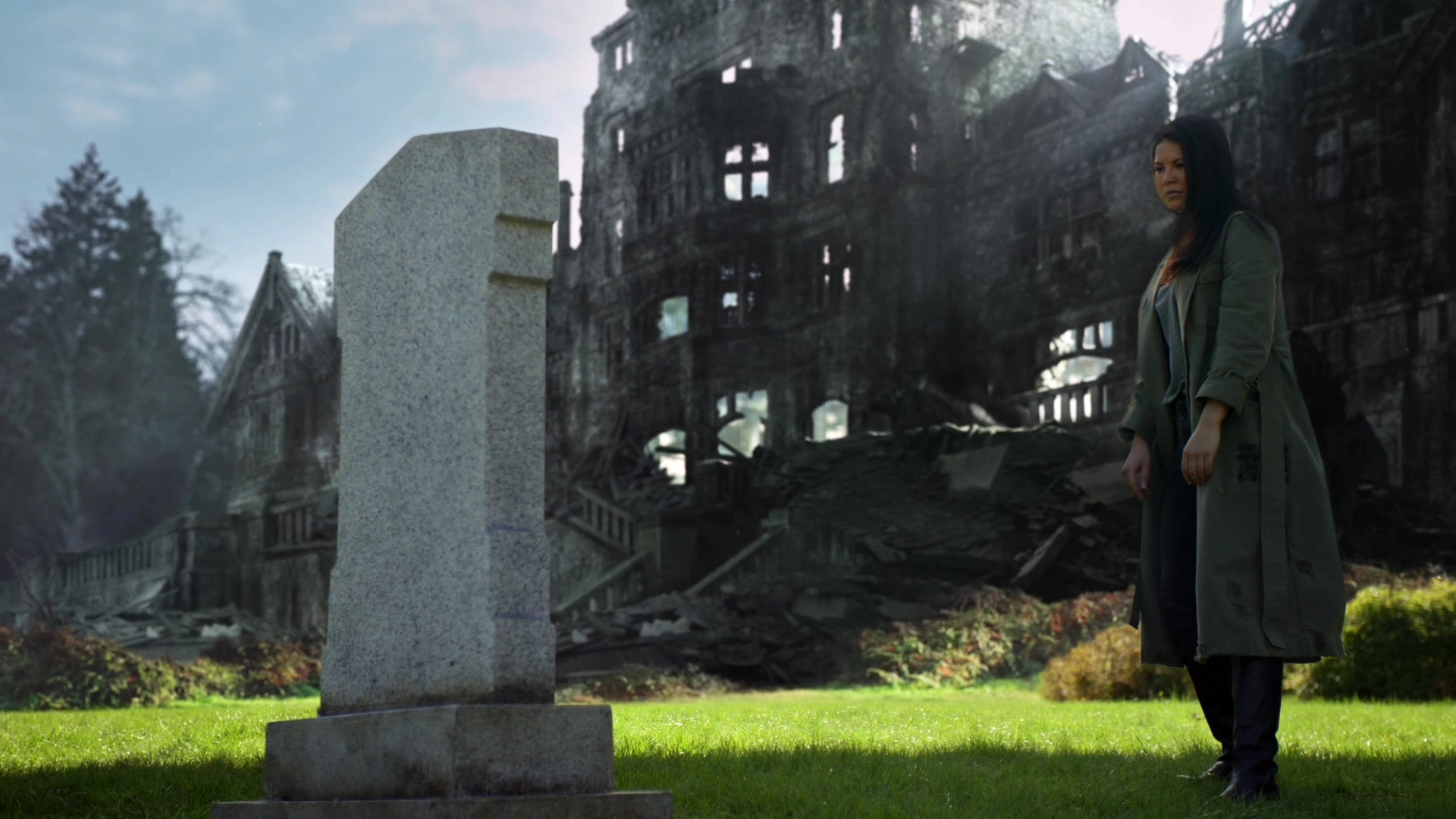 [No Spoilers] What happened to the Queen's mansion? : r/arrow